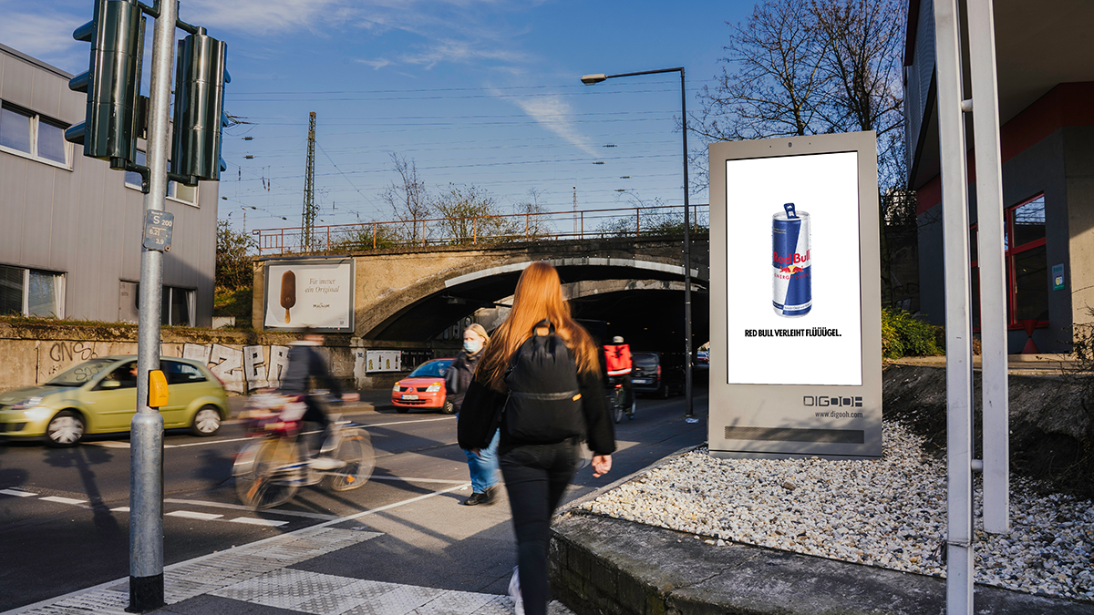 Roadside – Werbung am Straßenrand | INOVISCO